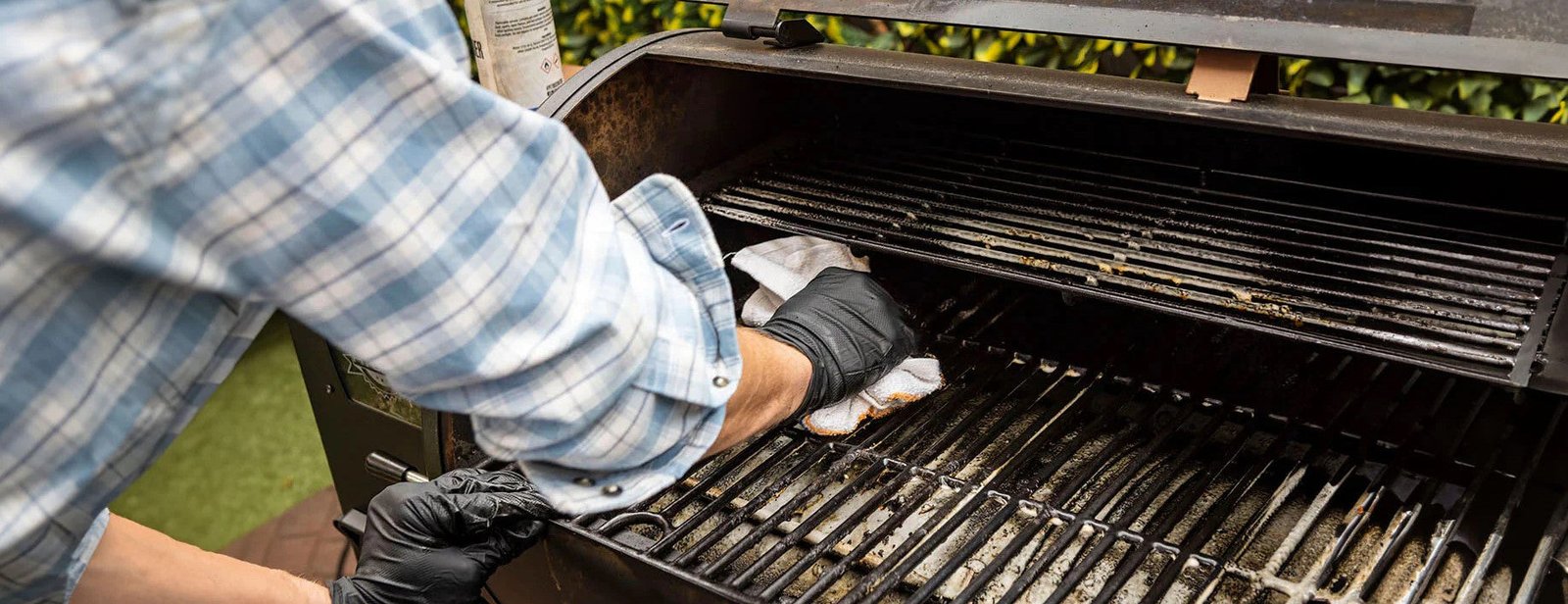 How to Clean Bbq Utensils After Cooking: Easy & Effective Tips - YardGears