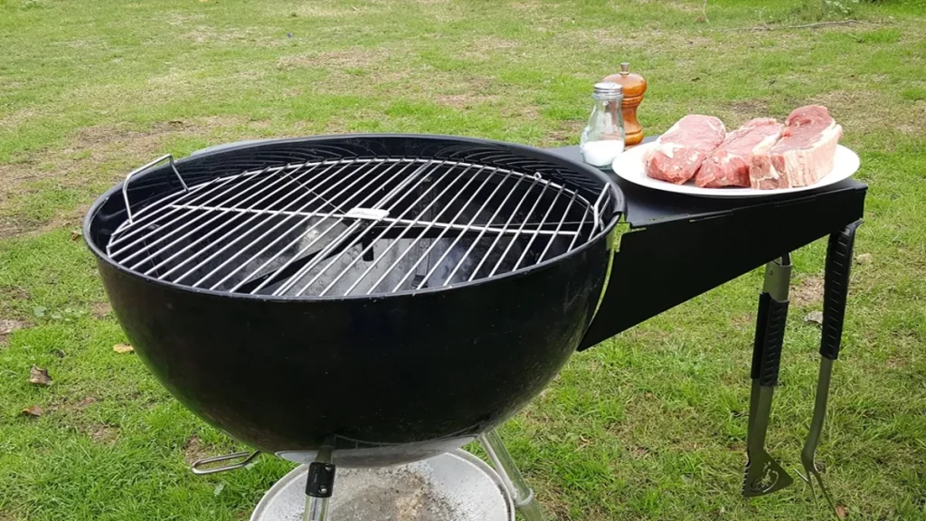 How to Clean Kettle Charcoal Grill: Easy Steps for a Sparkling Grill ...